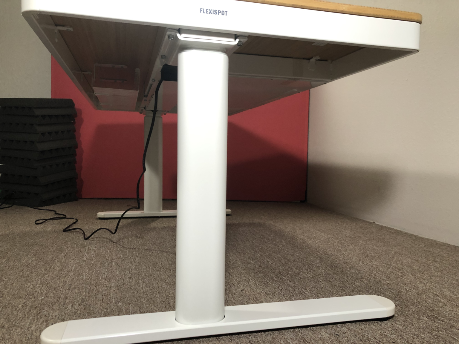 FlexiSpot Comhar Q8 Review: The Best Standing Desk w/ Drawers?