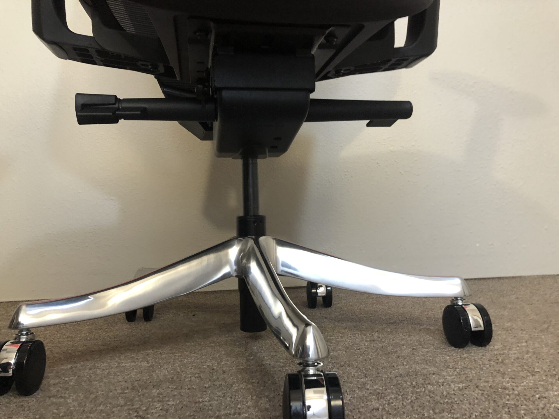 FlexiSpot's Ergonomic Chair Pro: In-Depth Office Chair Review