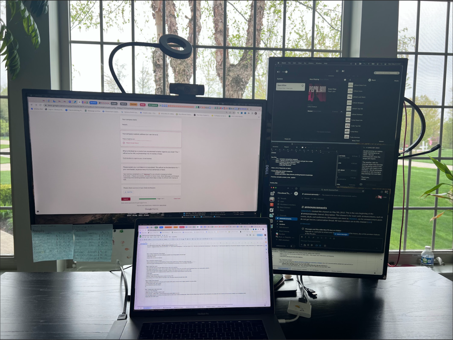 37 Desk Organization Ideas: The Well-Kept Guide | Buildremote