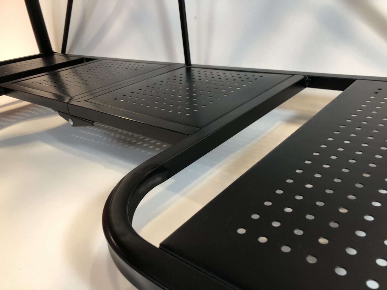 9 Best Collapsible, Folding Desks (Don't Buy This 1)